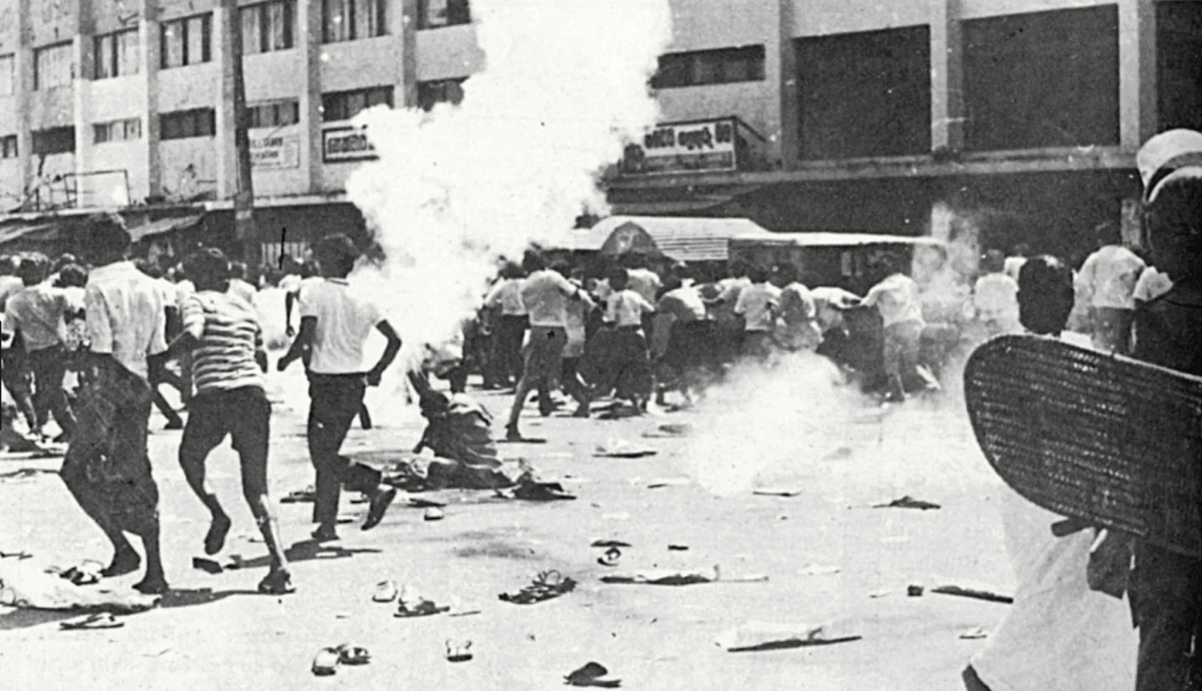 කළු ජූලිය: 1983 දෙමළ-විරෝධී ප‍්‍රචණ්ඩත්වයේ තිස්පස් වැනි සංවත්සරය (1 ...