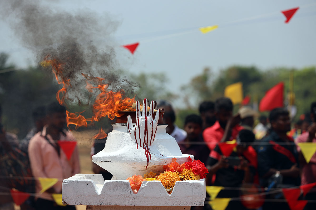 #MAY18sl | මේ සිහිකිරීම් ඉල්ලා සිටින්නේ ‘සත්‍ය සහ යුක්තිය’ මිස ...